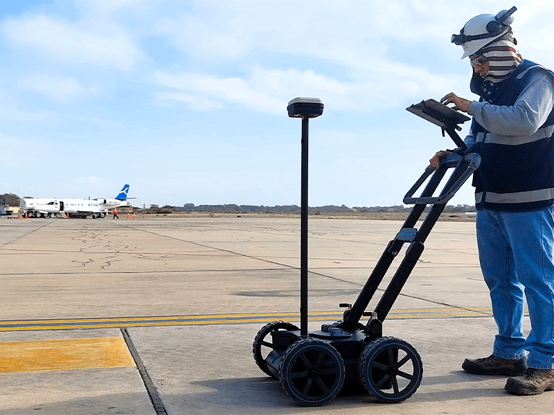 Estudio con Georradar para el Aeropuerto de Piura | GEOSENSOR